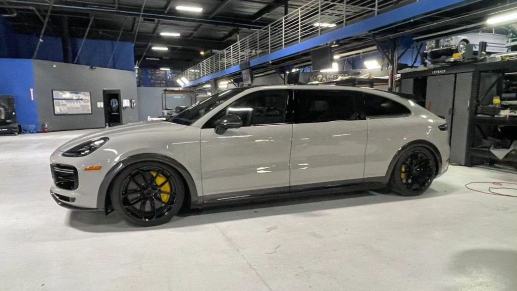 Full details: Mark Zuckerberg's Porsche Cayenne Minivan | LSA KL