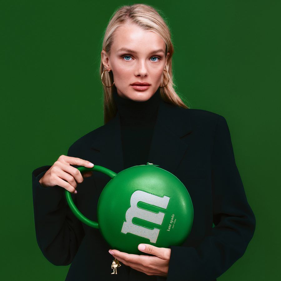 Fashion Obsessions: JISOO joins Tommy Hilfiger, kate spade new york ...