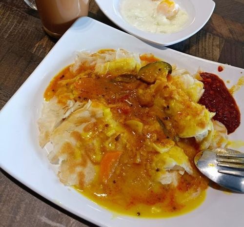 Best food spots to try near Singapore's new Hume MRT station | LSA KL
