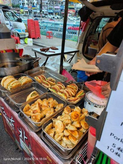 Taman Connaught pasar malam: Best food and shopping at the night market