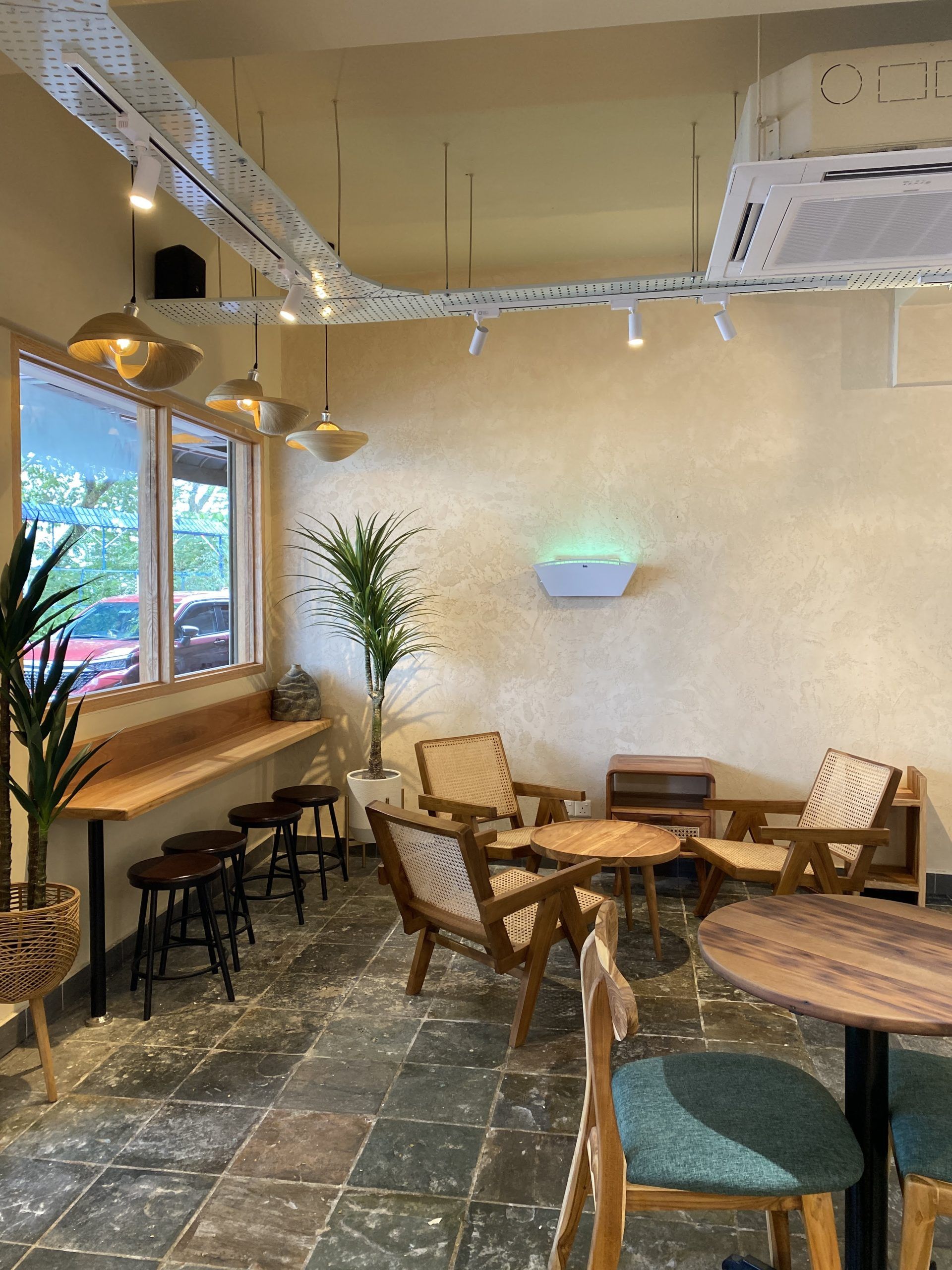 Review: Here's why Kueh Cafe PJ should be your next lepak spot | LSA KL