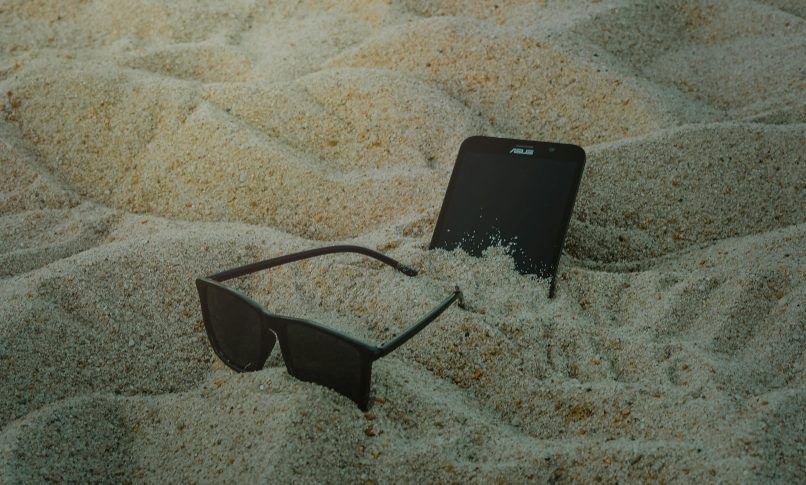 Tips for protecting your phone from sun, sand, and water