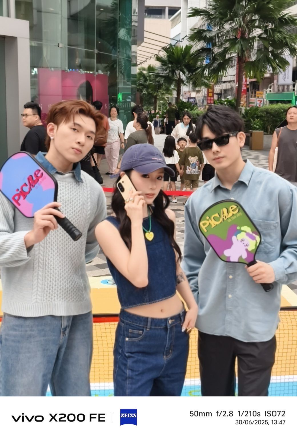 The vivo X200 FE lands in Malaysia with a bold and colourful bang