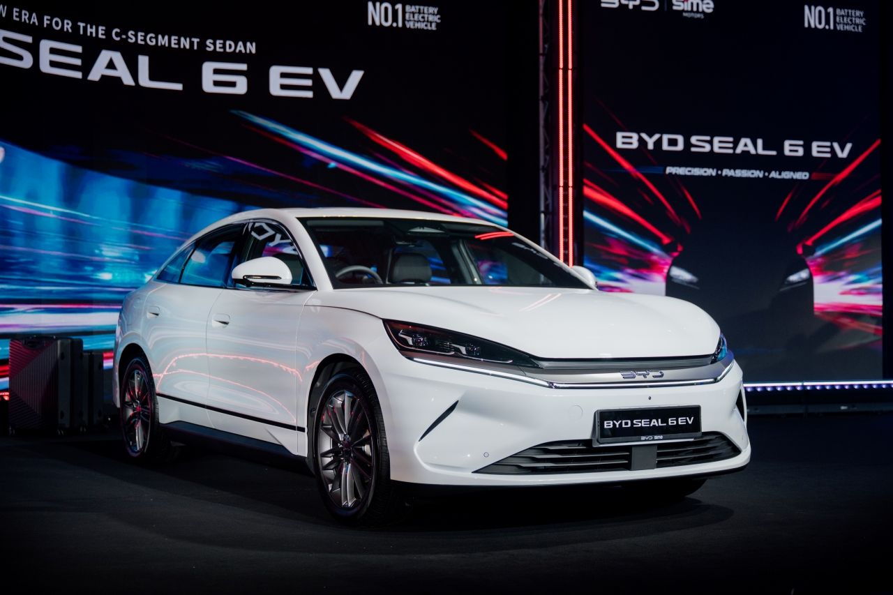 The BYD SEAL 6 EV is here, ringing in a new era of C-segment sedans