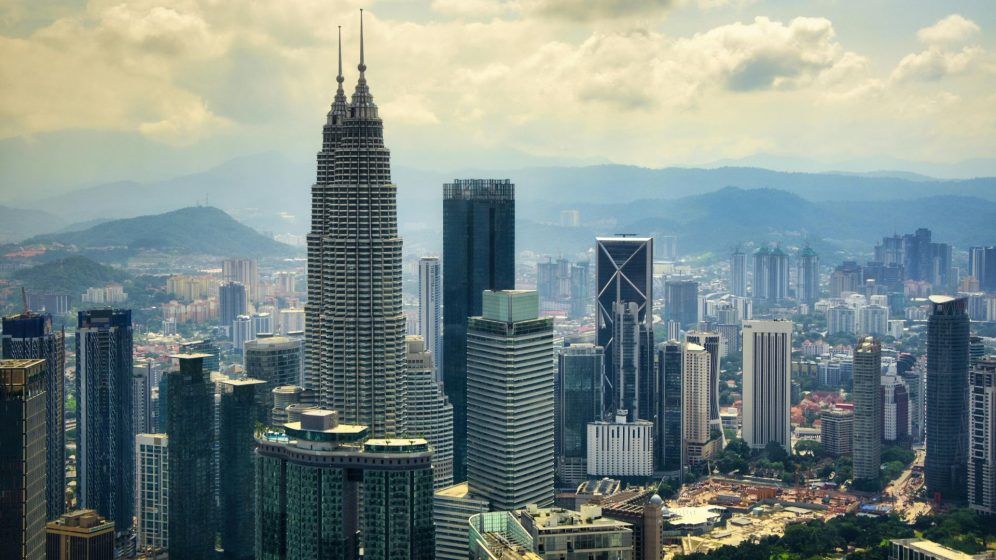 New Malaysian passport design to bring better security & smarter tech ...