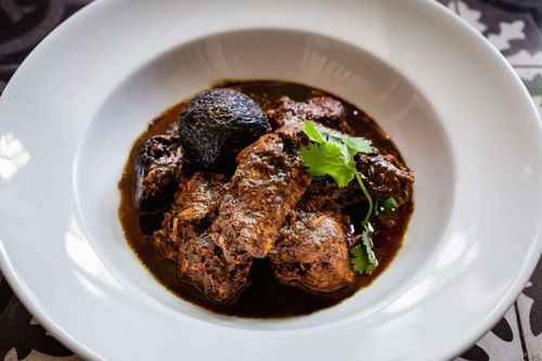 10 essential Peranakan restaurants in Singapore to visit