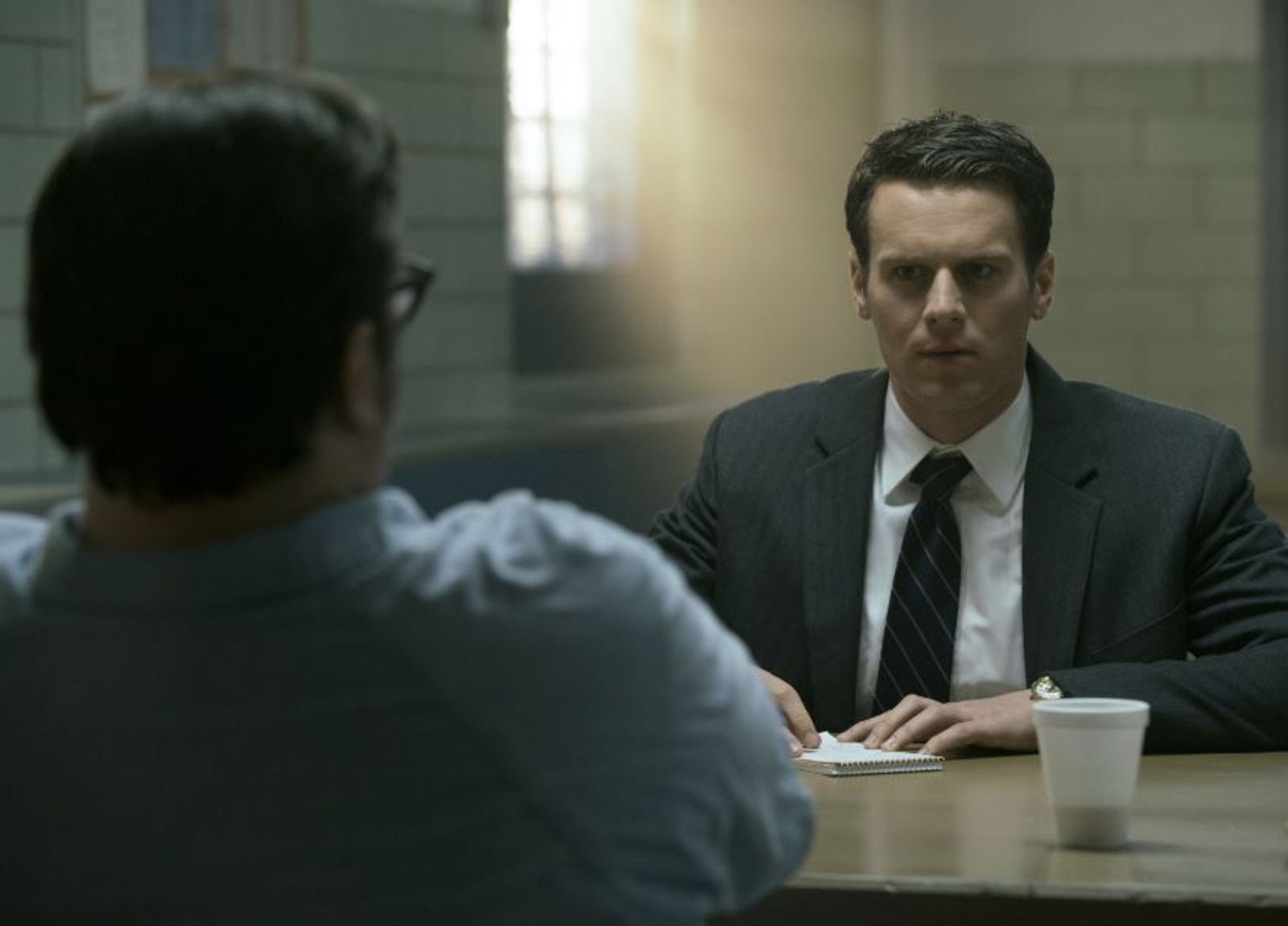 Top 9 psychological thriller shows & movies on Netflix to watch right now