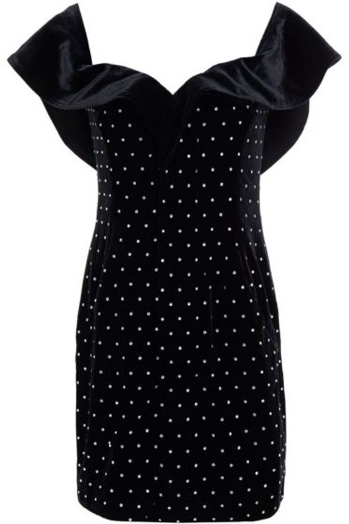 8 velvet dresses that add a festive shine to your Christmas celebrations