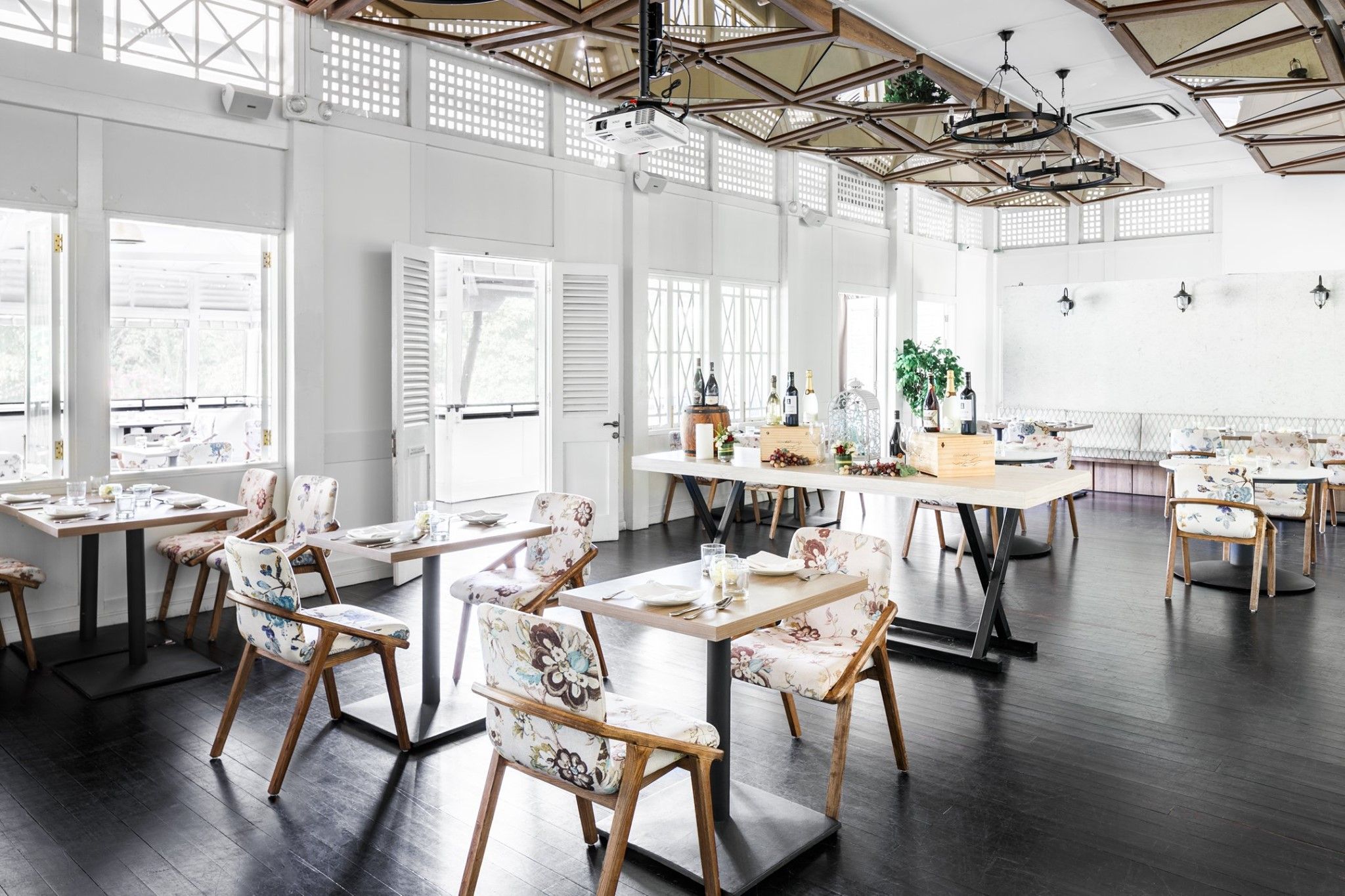 5 best restaurants in Seletar for a relaxing meal this weekend