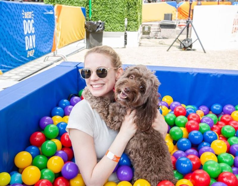 15 Instagram accounts to follow if you need more positivity in your life