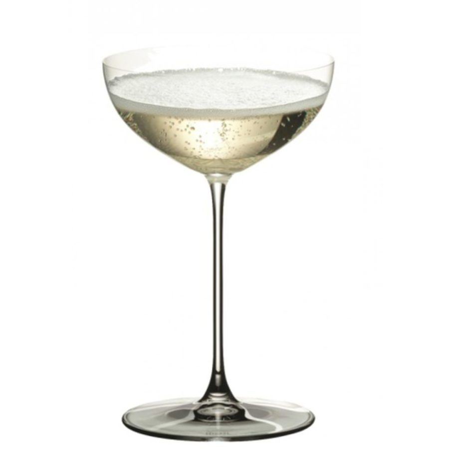 A beginner's guide to wine glasses and where to get them