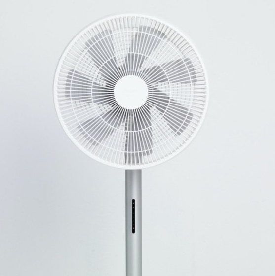 These portable fans will help keep you cool in the blazing heat