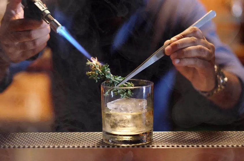 7 best gin bars in Singapore to savour the perfect G&T at