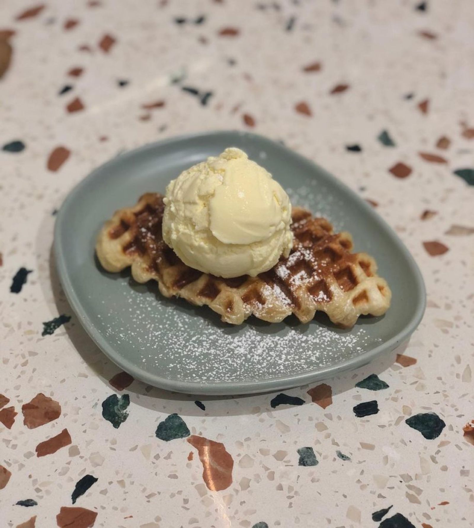 From porridge to croffles, here are 9 places to eat in Springleaf