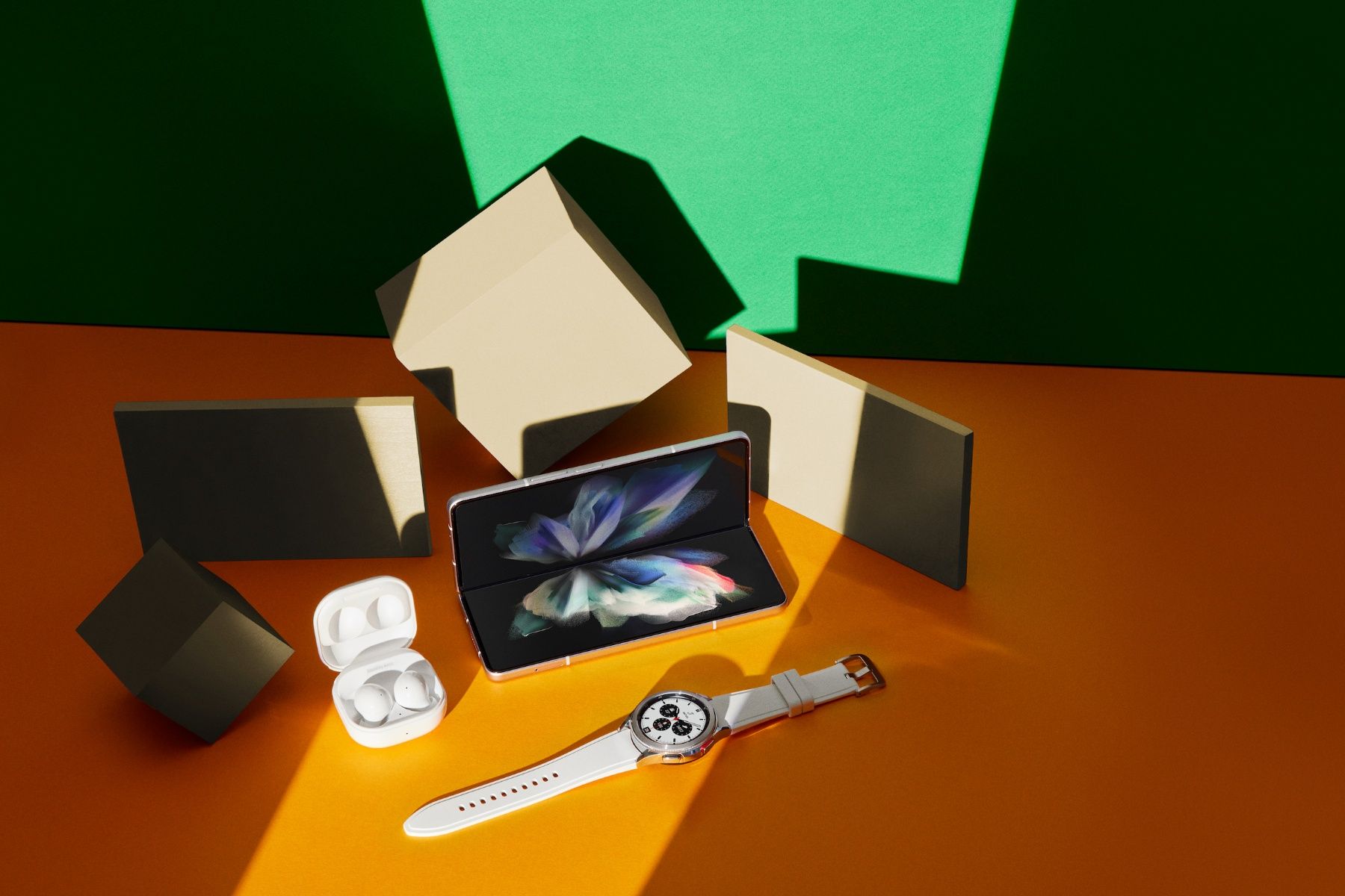 Here's why Samsung's Galaxy devices make for the best gifts for ...