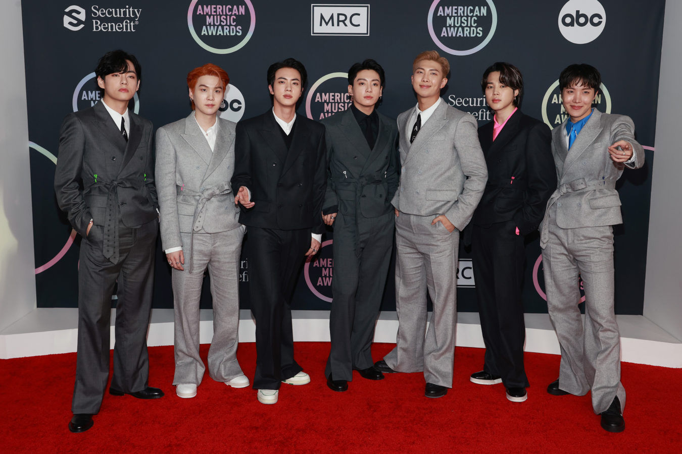 BTS becomes the first Asian group to win Artist of the Year at AMAs