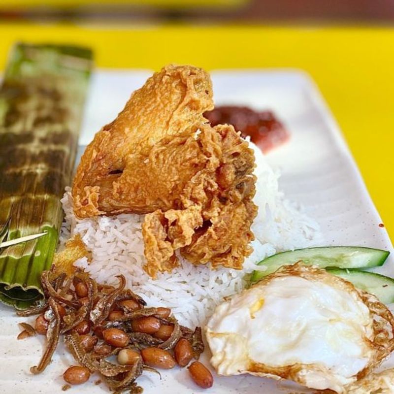 12 best stalls to eat at Adam Road Food Centre this weekend