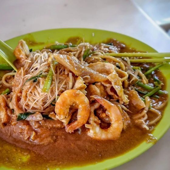 Where to find the best satay bee hoon in Singapore
