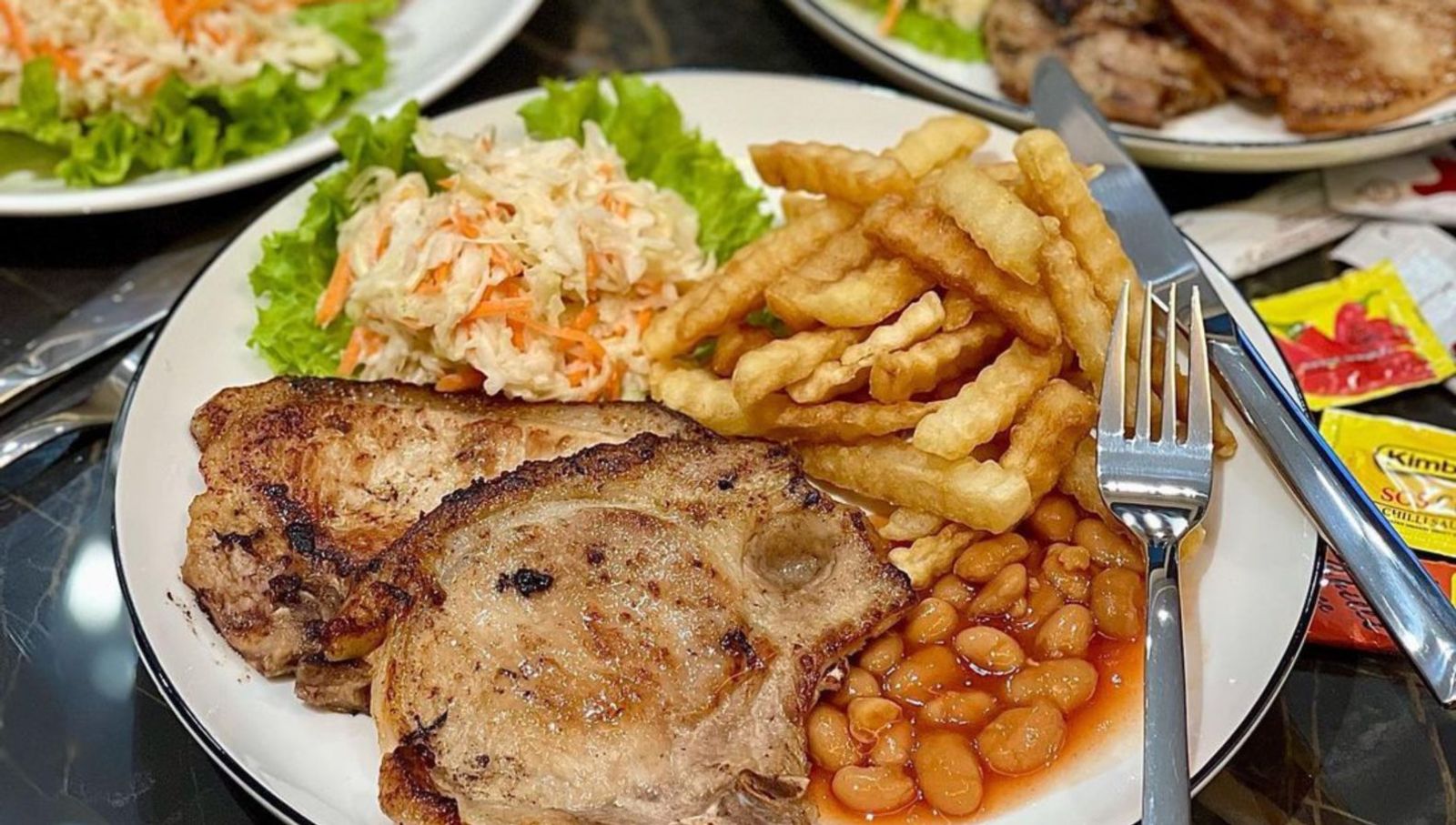 Where to find the best old school western food stalls in Singapore