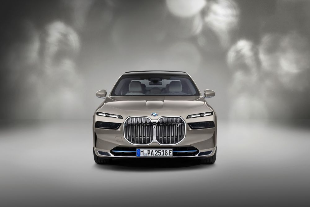 The New BMW 7 Series takes on luxury -- with a cutting-edge twist