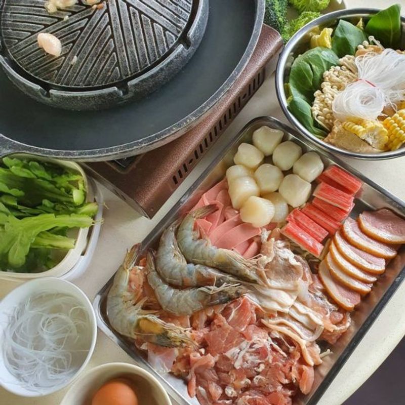 8 best spots for the best mookata in Singapore