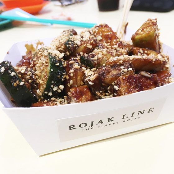 8 best Singapore hawker stalls to eat the best Chinese rojak at