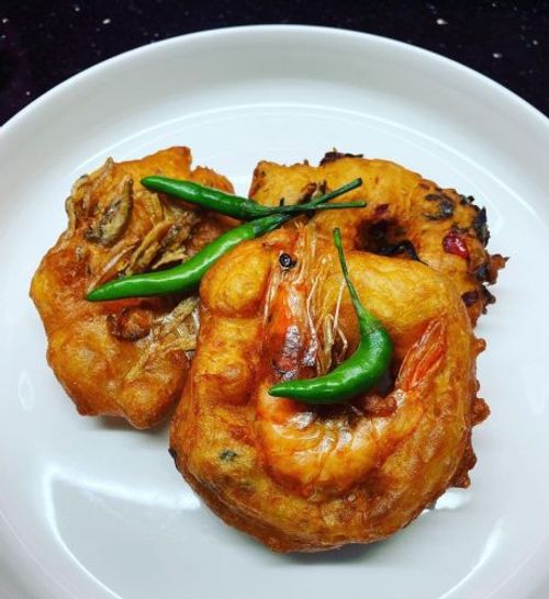 Where to find the best Indian rojak in Singapore to munch on