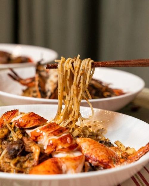 7 places for the best, most fragrant dry laksa in Singapore