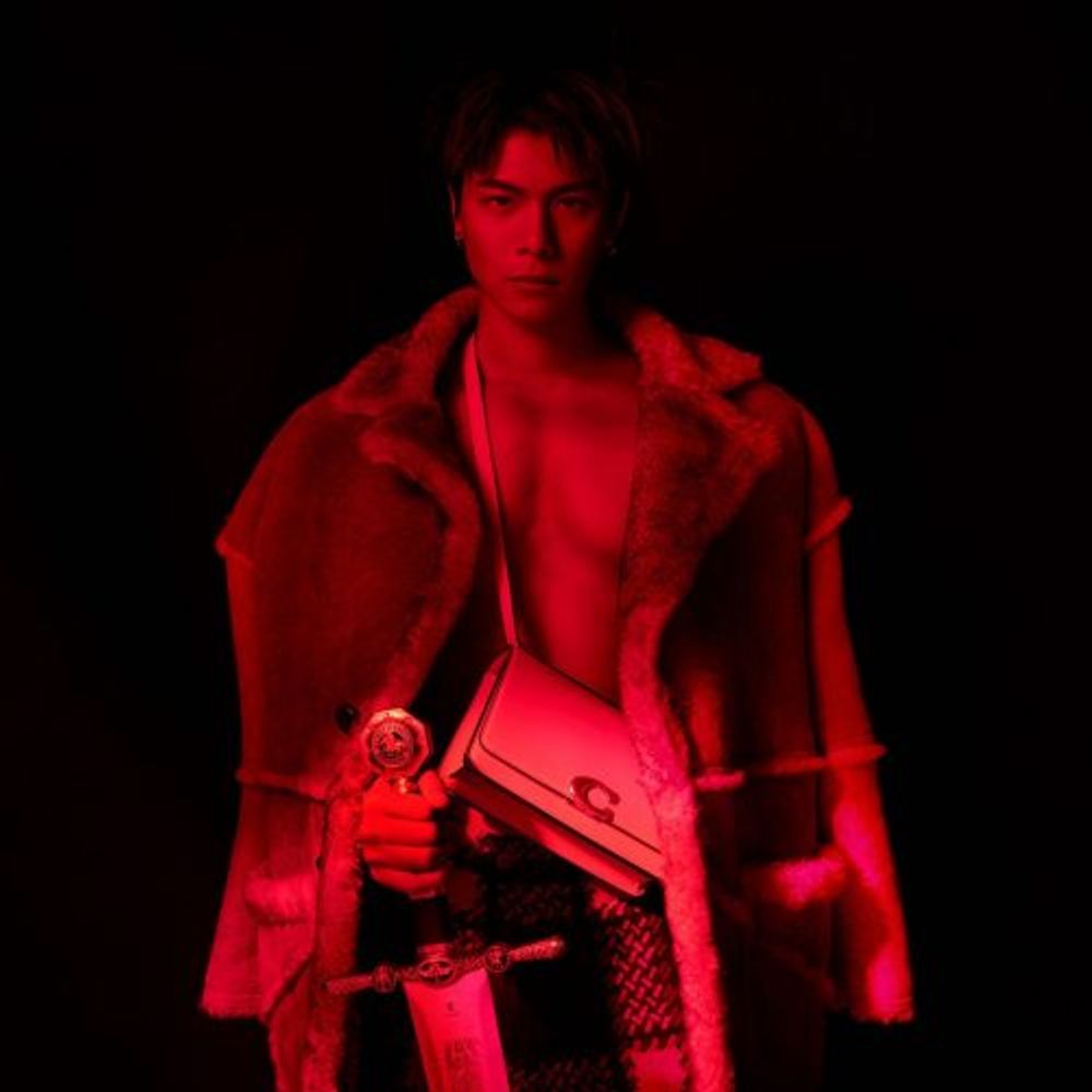 LSA Digital Issue 005: The Entertainment Issue (feat. Glenn Yong)