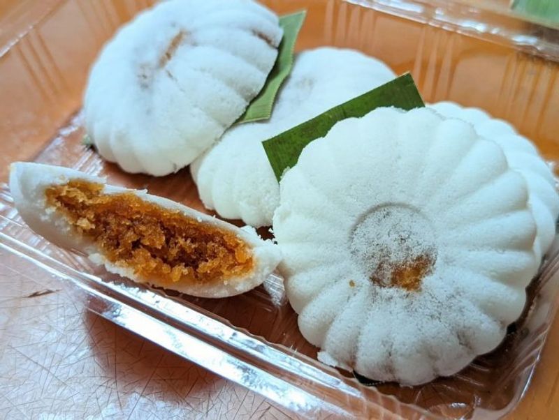 7 places for the best putu piring and tutu kueh in Singapore