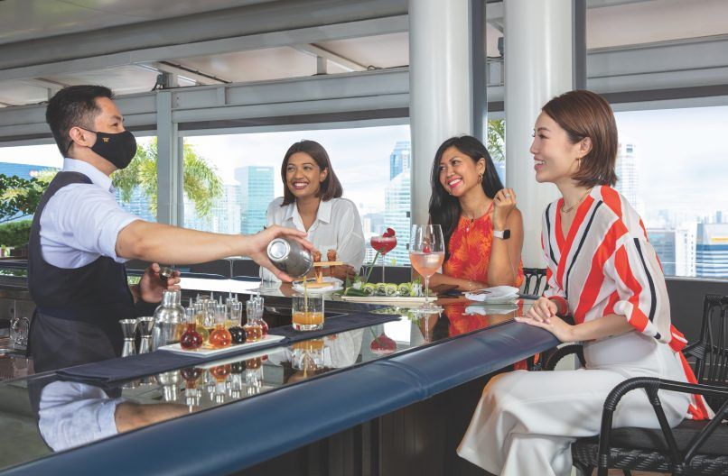Cheers to endless drink promotions with Marina Bay Sands’ Social Hour+