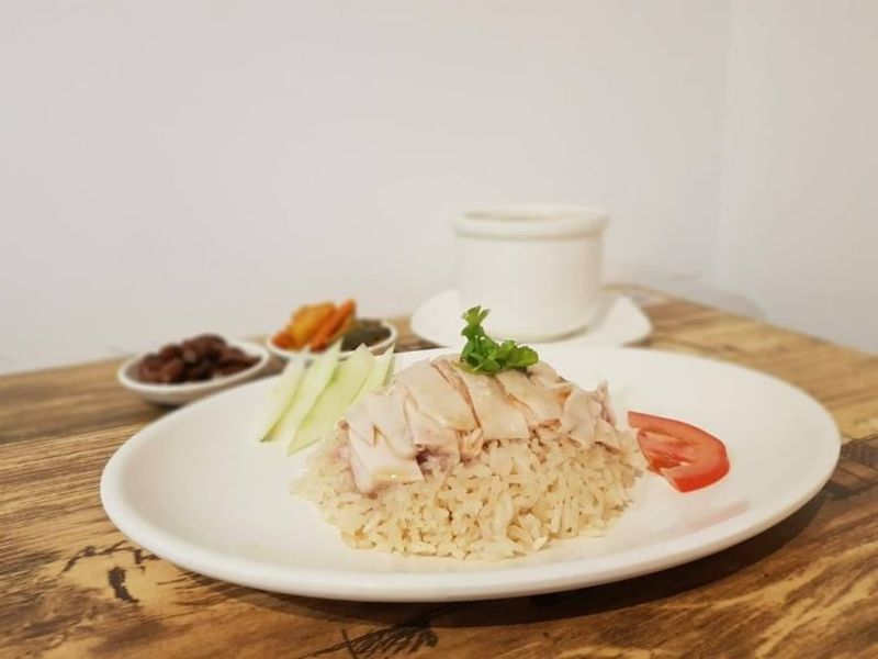 18 places for the best Hainanese chicken rice in Singapore today