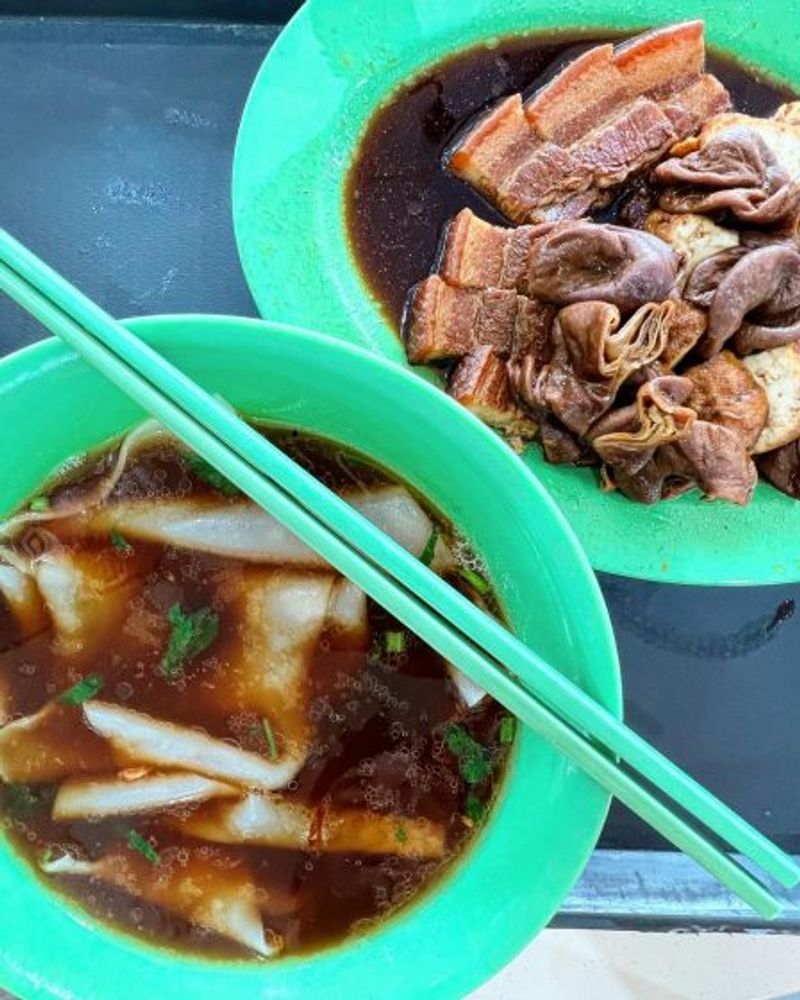 Here's where you can order the best kway chap in Singapore