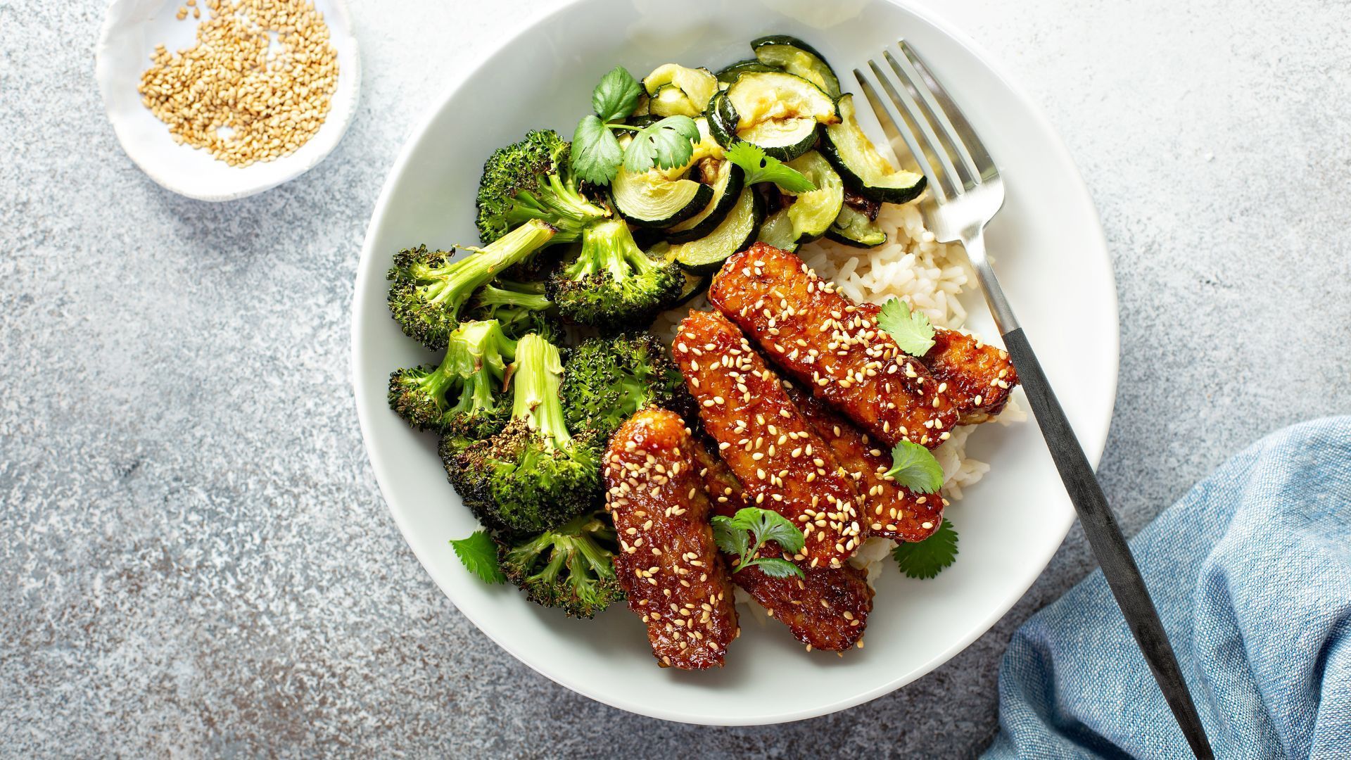 A guide to tempeh, a plant-based protein that's healthy, tasty, and ...