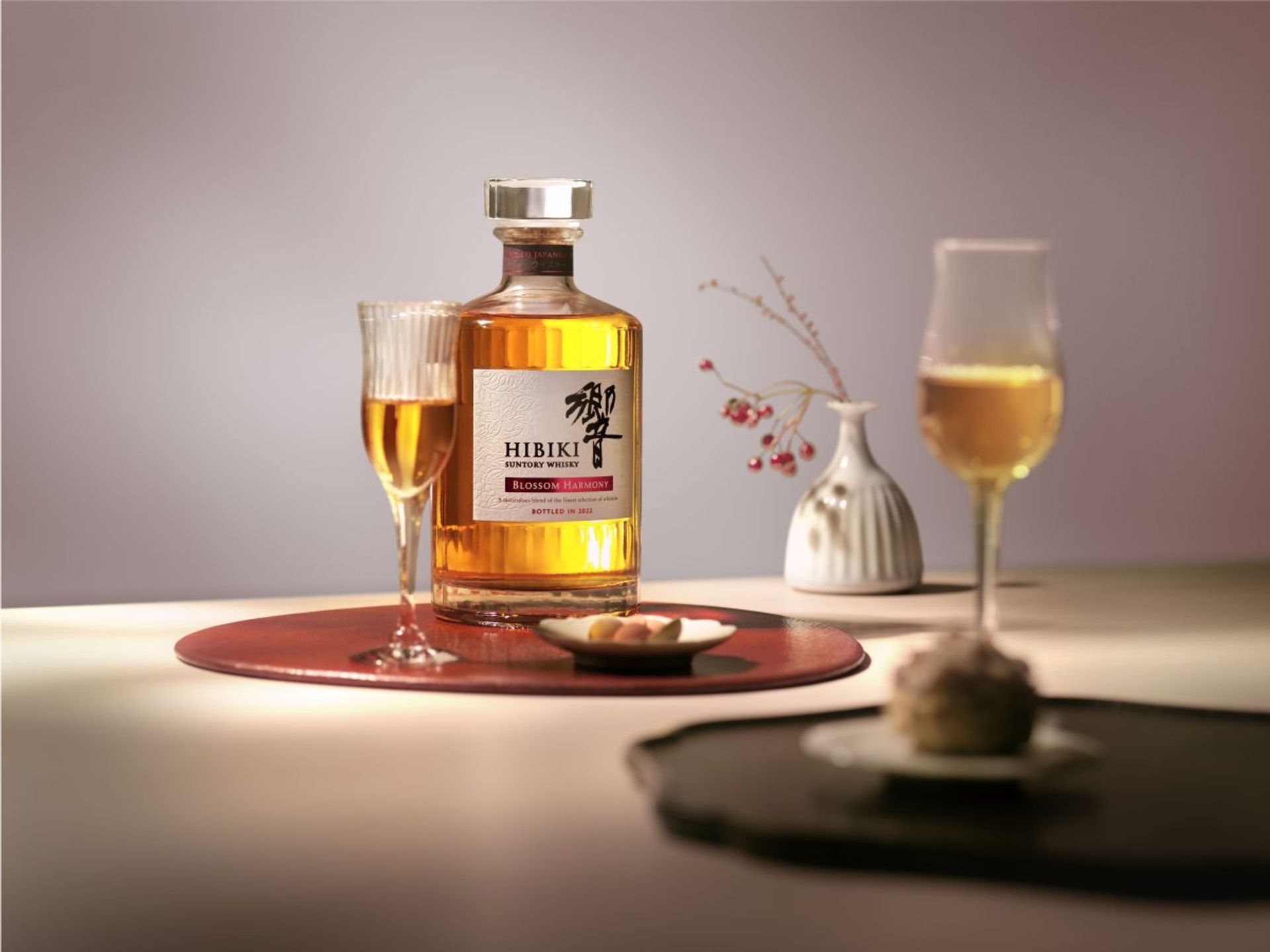 Suntory shows off the limited edition Hibiki Blossom Harmony 2022