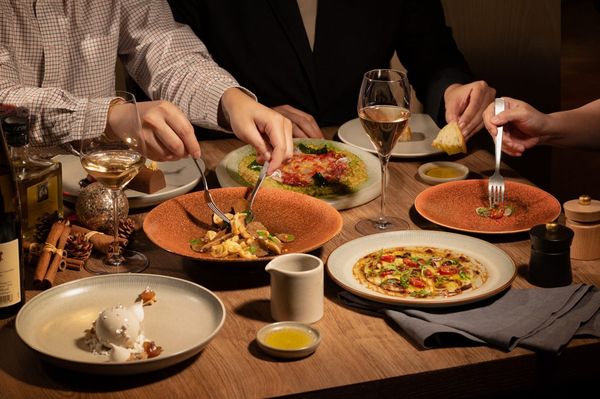 8 Christmas menus at luxury hotel restaurants in Singapore to feast at