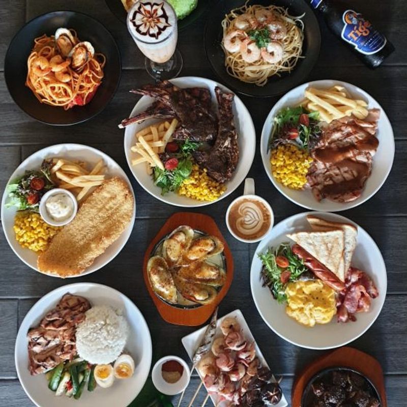 Neighbourhood guide: 11 best places to eat at in Ubi