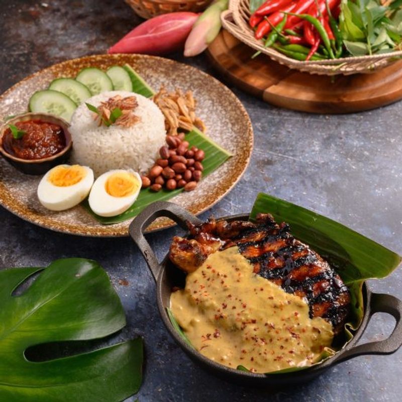 14 best nasi lemak stalls in Malaysia's KL and PJ today
