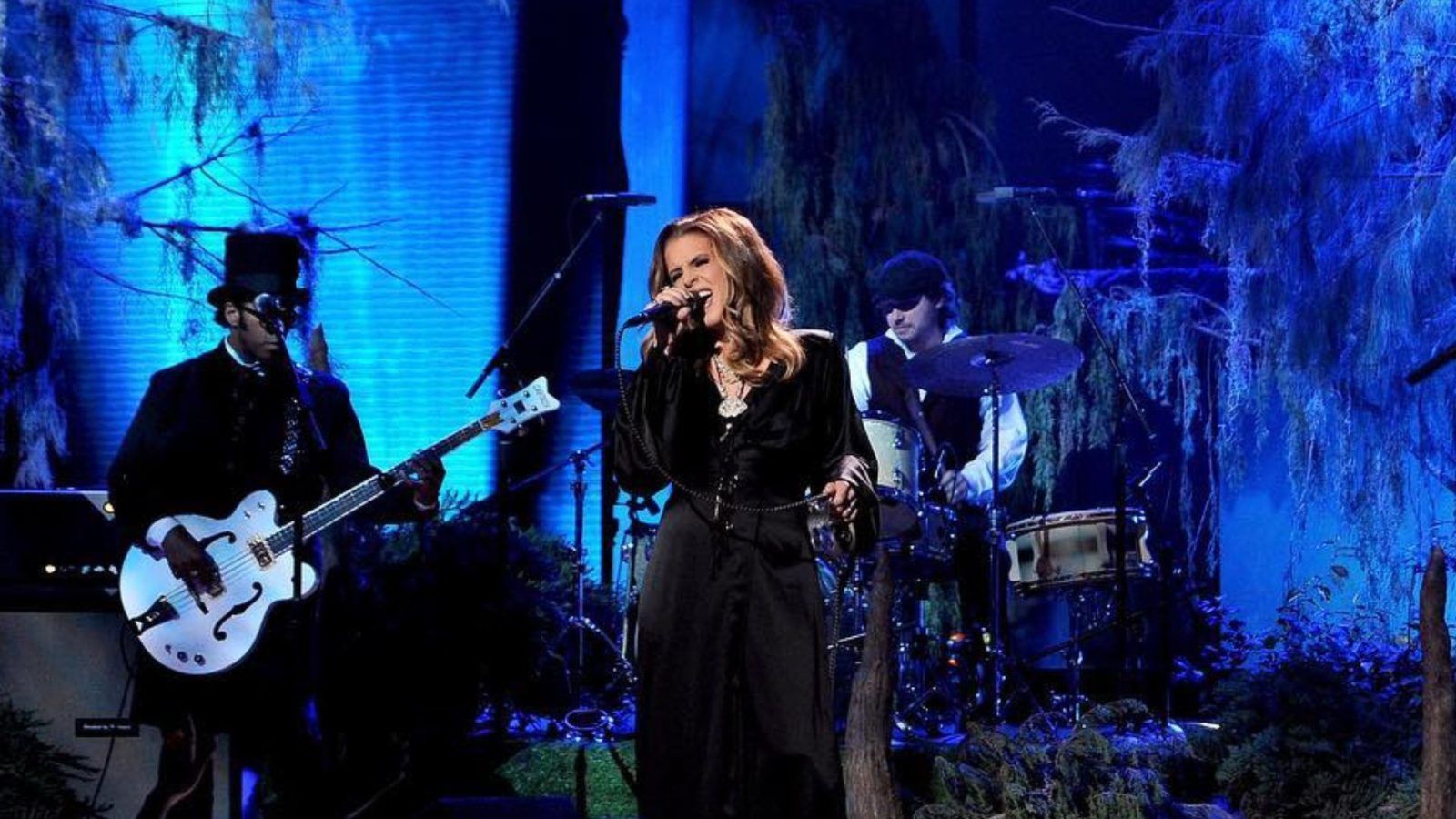 Elvis Presley's daughter Lisa Marie Presley passes away at 54