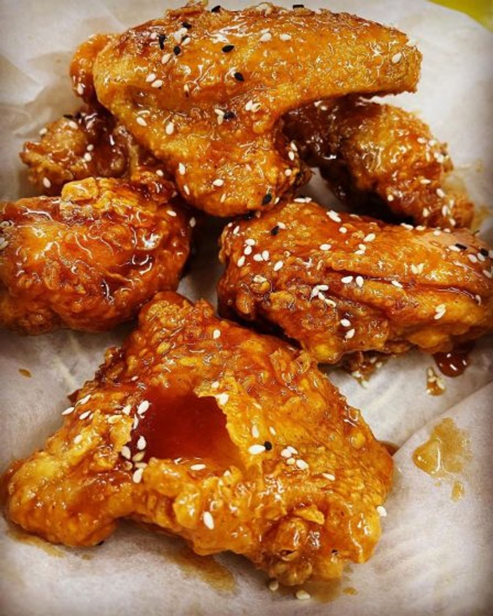 12 places in Singapore for the best crispy and juicy Korean Fried Chicken