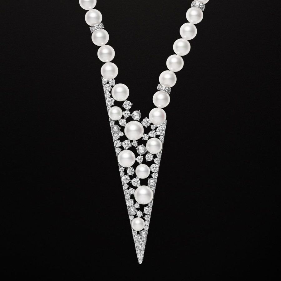 Lucky March birthstones to wear, according to Chinese zodiac