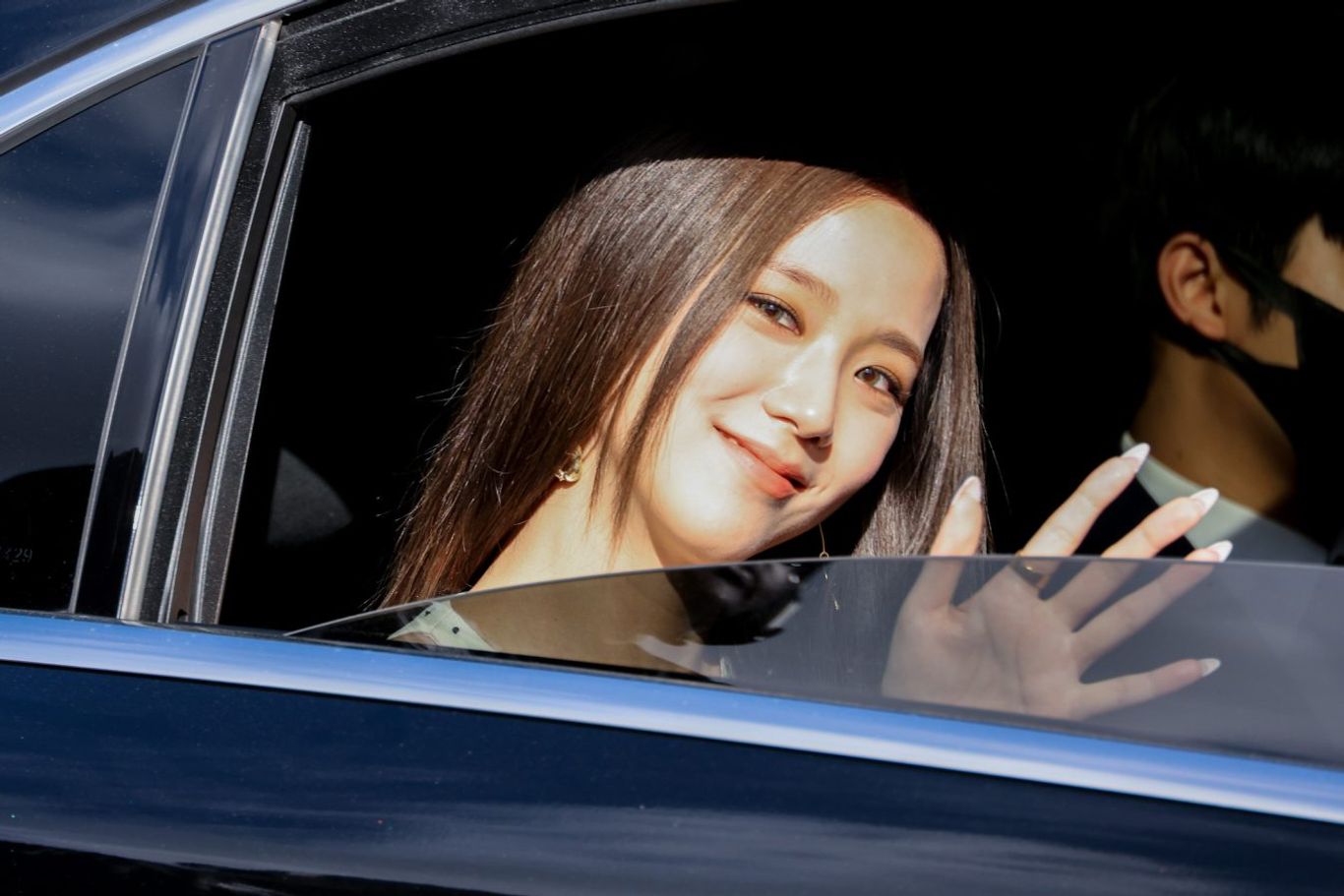 BLACKPINK Jisoo shares her skincare routine for crystal clear skin