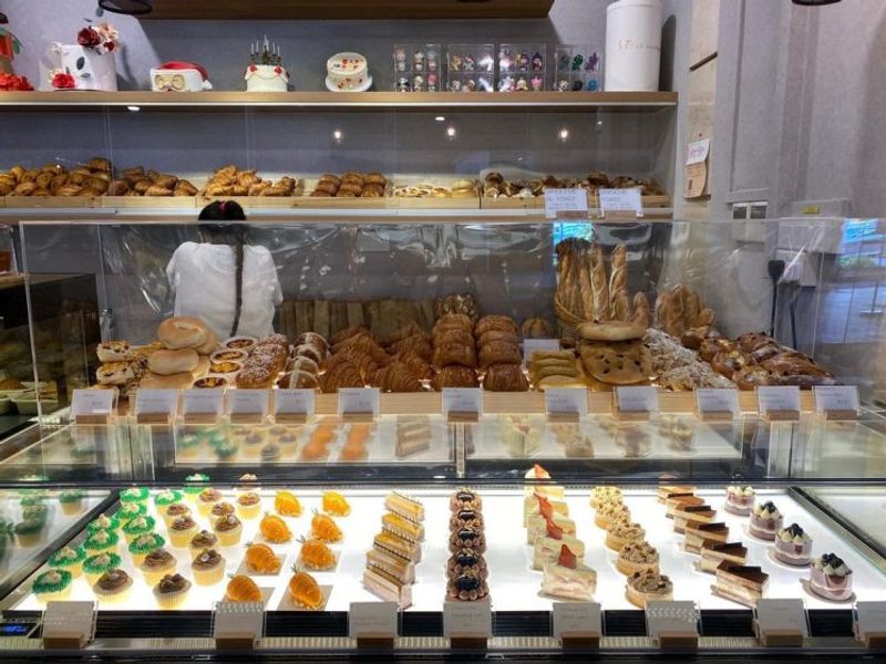 10 best cafés and restaurants to visit in the River Valley neighbourhood