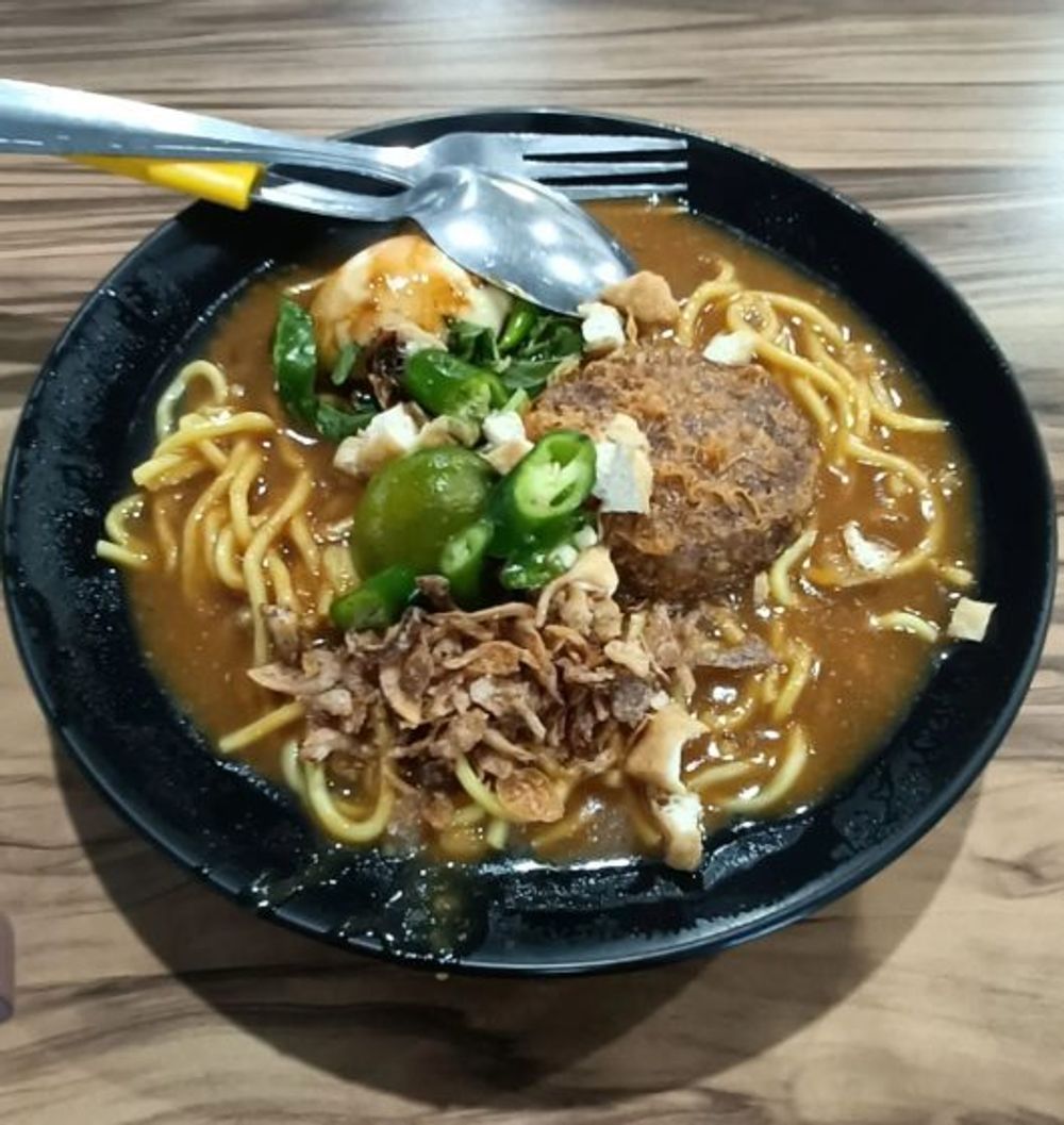 7 places for the best mee rebus in Singapore