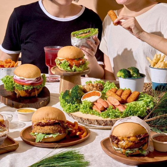 10 best food places to eat at Woodleigh Mall in Bidadari