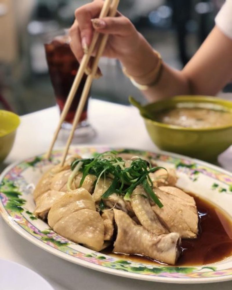 11 best places for Hainanese chicken rice in Klang Valley today