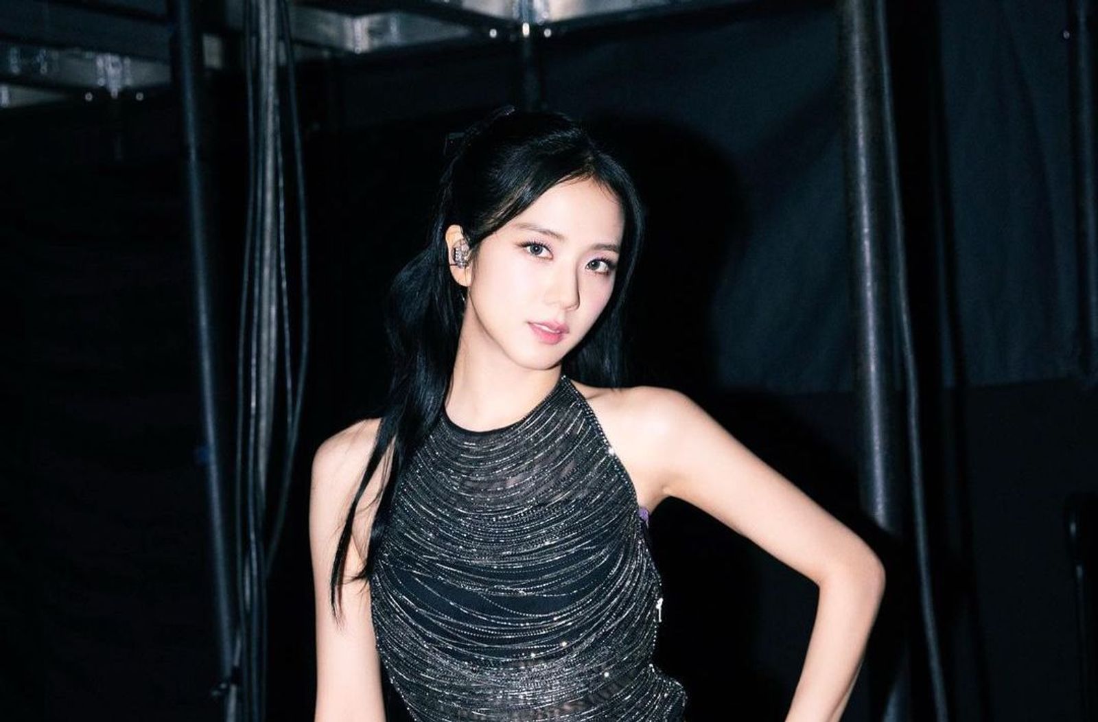 8 of BLACKPINK Jisoo’s most iconic fashion moments