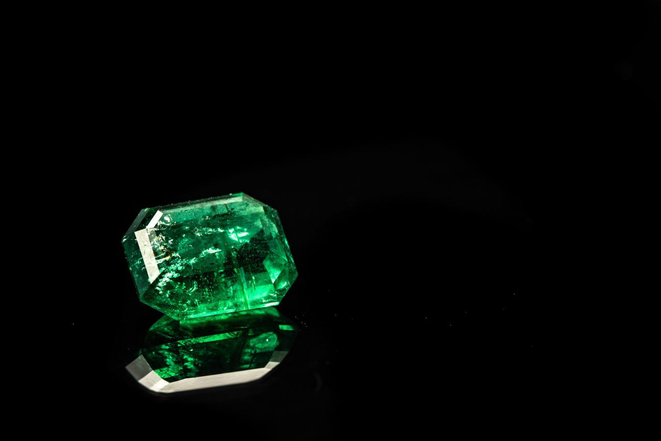 Lucky birthstones for July, according to the Chinese zodiac