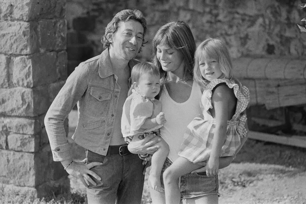 About Jane Birkin, the late fashion icon who inspired Hermès' Birkin bag