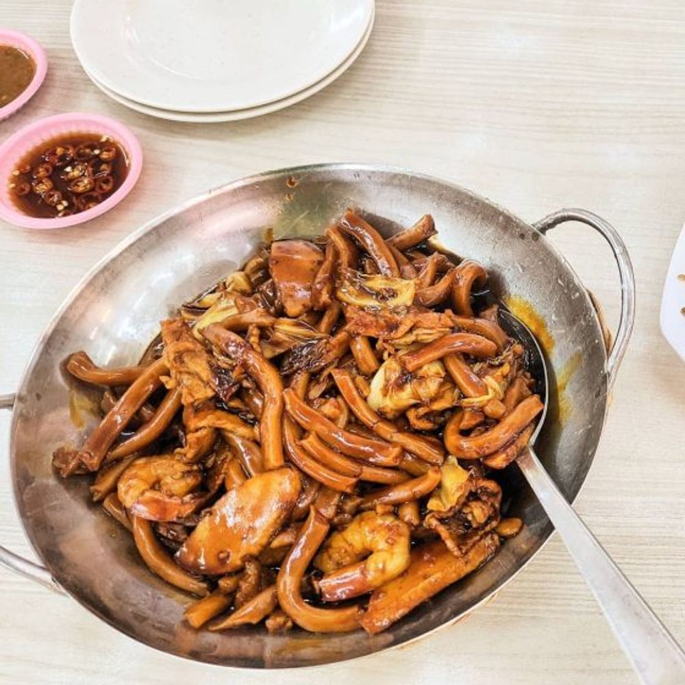 7 places for the best KL Hokkien Mee (Dai Lok Mee) in Singapore